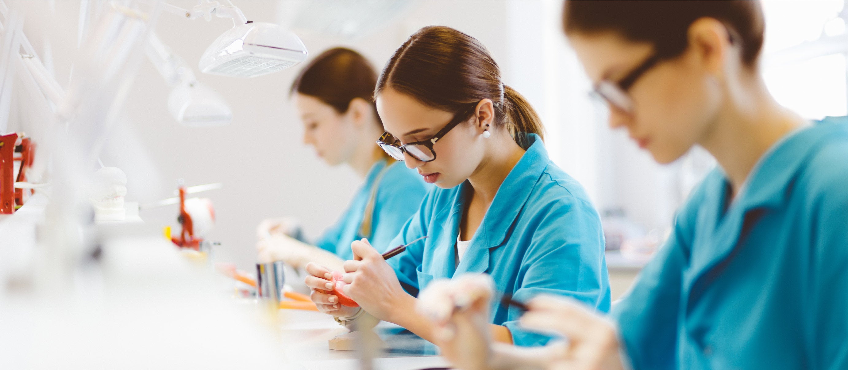 Home Steam Irons | Clothing Steam Iron | Reliable – reliablecorporation.com